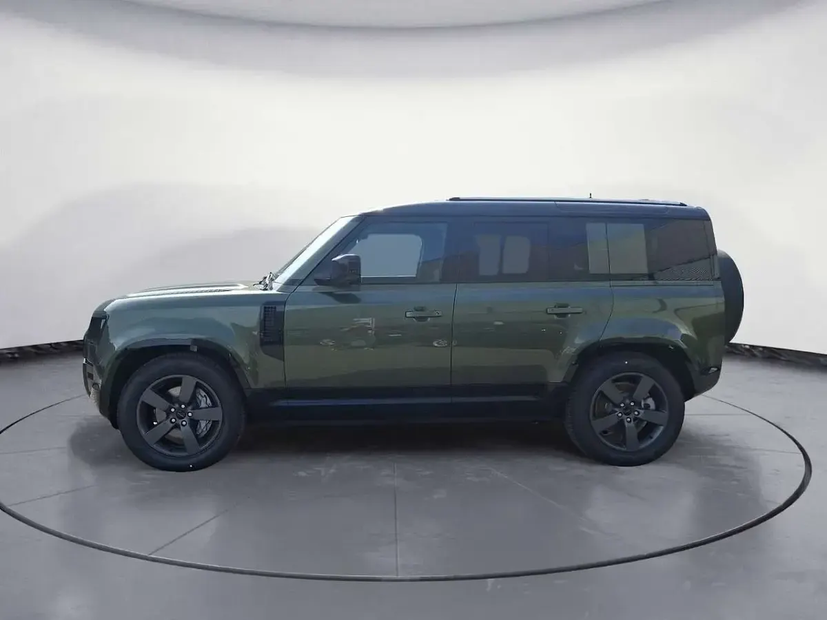 Neu Land Rover Defender SE Dynamic 349 PS (2026) in Freiburg - 92.488 ...