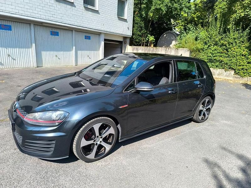 Gebraucht 2014 VW Golf VII GTI 392 PS Limousine – 53840 Nordrhein-Westfalen - Troisdorf (Privat ...