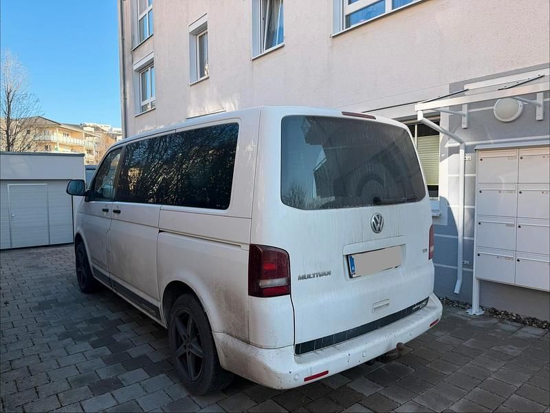 Gebraucht 2012 VW Multivan Edition 179 PS Van – 85748 Kr. München ...