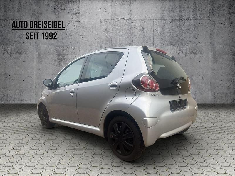 Gebraucht 2010 Toyota Aygo Cool 68 PS Kleinwagen – Baden-Württemberg (Händler) – 2.999 € (Guter ...