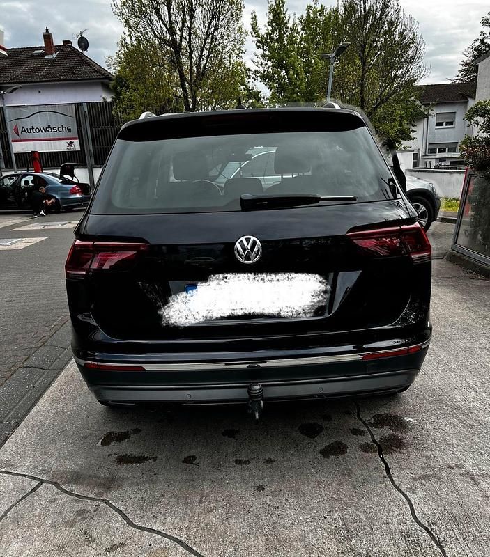 Gebraucht 2016 VW Tiguan Highline 190 PS SUV – 63069 Hessen - Offenbach ...