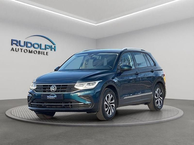 Gebraucht 2021 VW Tiguan Active 150 PS SUV – Berlin (Händler) – 26.099 ...