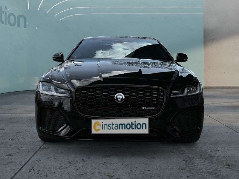 Gebraucht 2022 Jaguar XF 2.0 Benzin 250 PS (57.848 €) | 80636 München ...