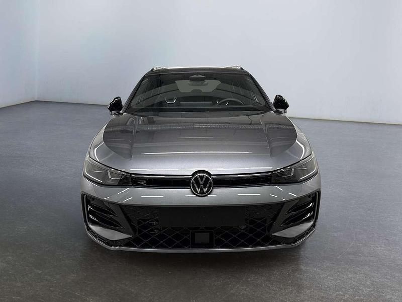 Neu 2026 VW Passat R-line 193 PS Kombi – 82407 Wielenbach (Händler ...