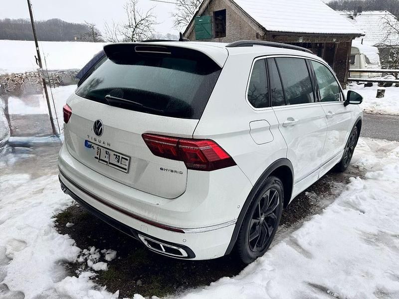 Gebraucht 2022 VW Tiguan R-line 245 PS SUV – Nordrhein-Westfalen ...