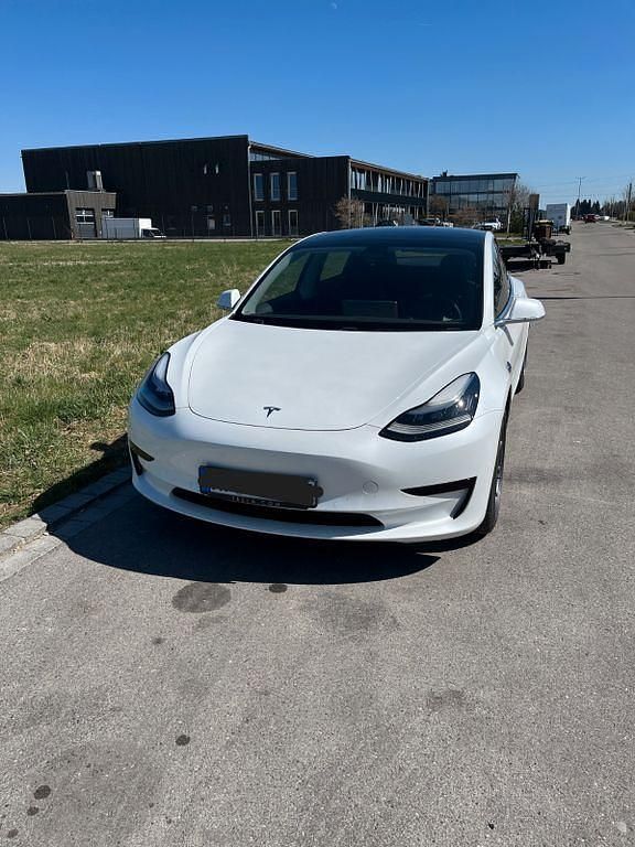 Gebraucht 2020 Tesla Model 3 Standard Range Plus 306 PS Limousine ...