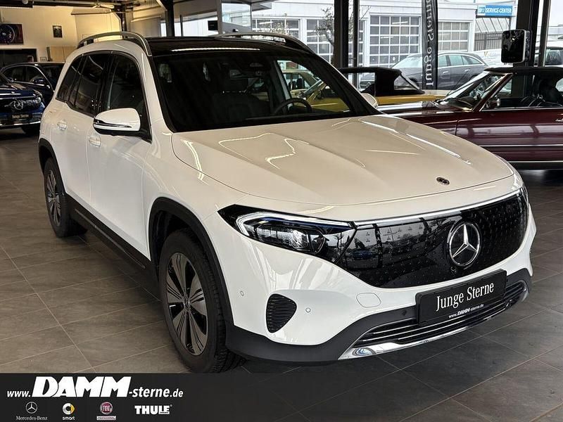 Gebraucht 2024 Mercedes EQB300 228 PS SUV – Hessen (Händler) – 39.970 ...