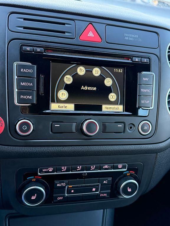 Gebraucht 2011 VW Golf VI Style 105 PS Kleinwagen – Nordrhein-Westfalen ...