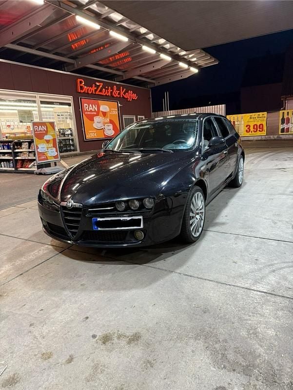 Gebraucht 2008 Alfa Romeo 159 150 PS Kombi – 86368 Bayern - Gersthofen ...