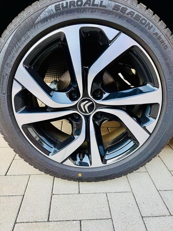 Gebraucht 2022 Citroën C3 Shine 110 PS Kleinwagen – 45896 Nordrhein ...