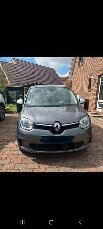 Gebraucht 2022 Renault Twingo Intens 82 PS Kleinwagen – Niedersachsen ...