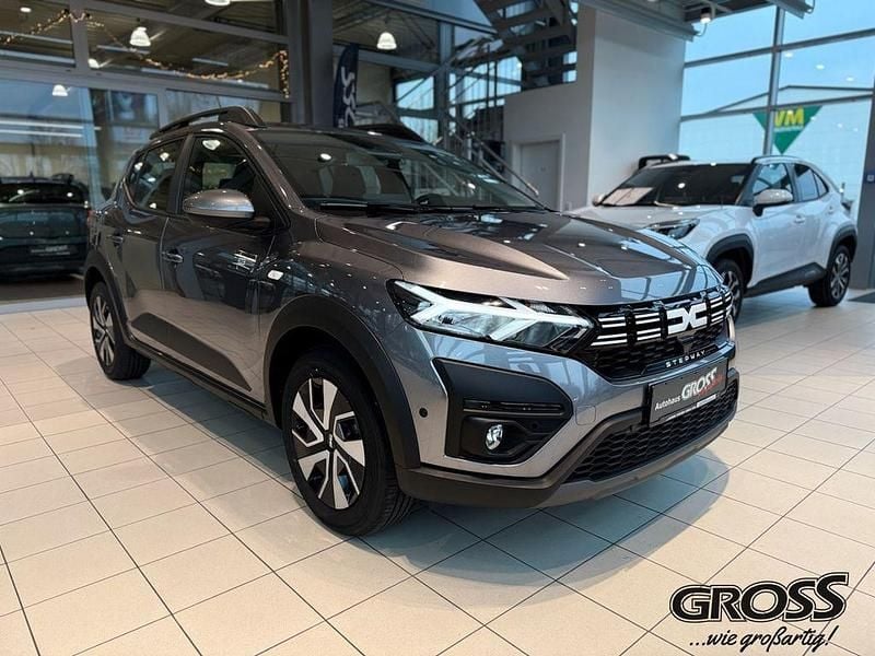 Neu 2025 Dacia Sandero Expression 101 PS SUV – Bayern (Händler) – 19. ...