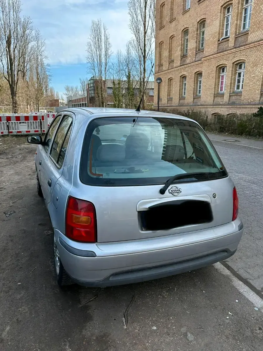 Gebraucht Nissan Micra (2001) in Berlin - Spandau - 1.000 € | AutoUncle