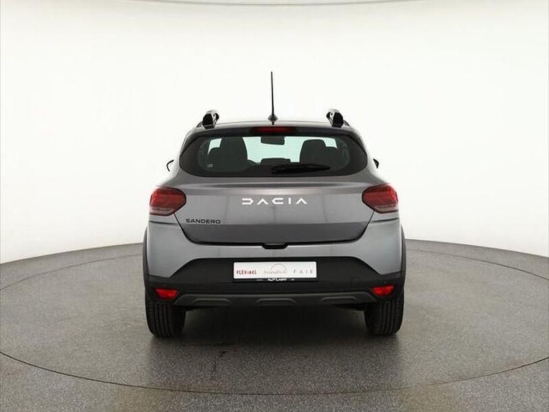 Gebraucht 2025 Dacia Sandero Stepway 91 PS SUV – 06796 Brehna (Händler ...