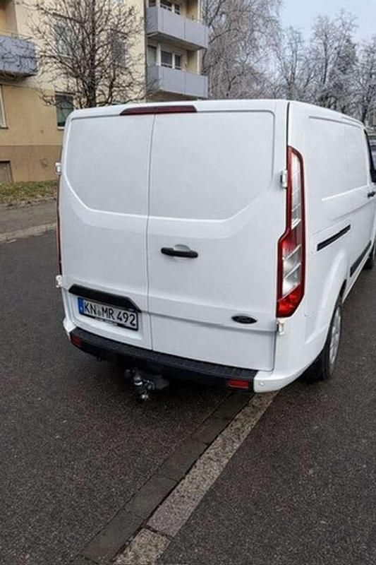 Gebraucht 2023 Ford Transit Custom Limited 131 PS Abholung – 78250 ...