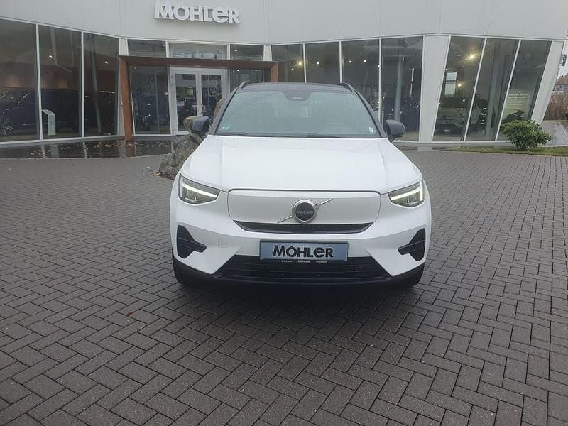Gebraucht 2022 Volvo XC40 Core 231 PS SUV – 28357 Bremen (Händler) – 28 ...