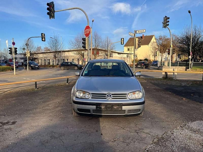 Gebraucht 2002 VW Golf 75 PS Limousine – Nordrhein-Westfalen (Händler ...