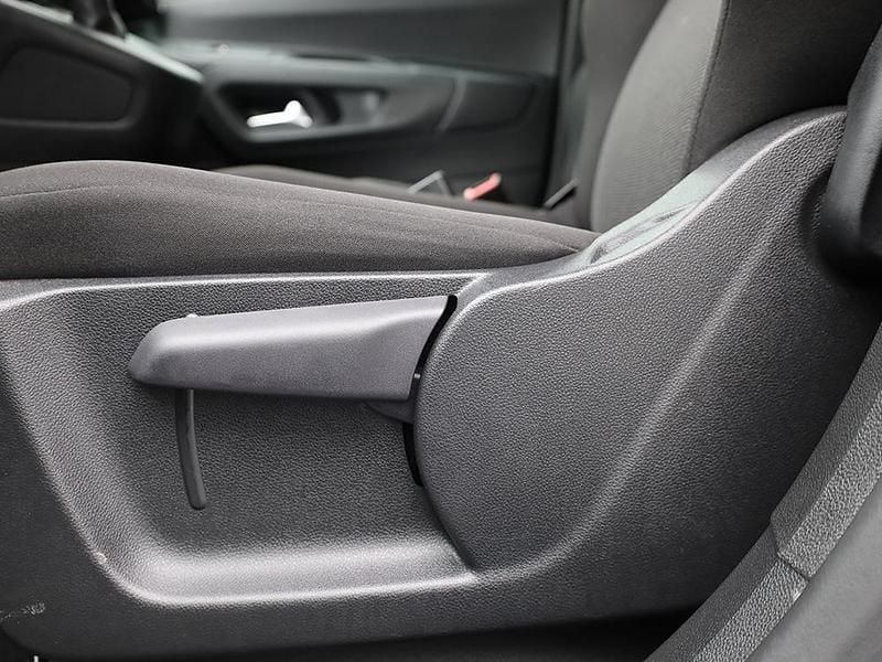 Gebraucht 2024 Peugeot Partner 102 PS Van / Kleinbus – 55276 Oppenheim ...