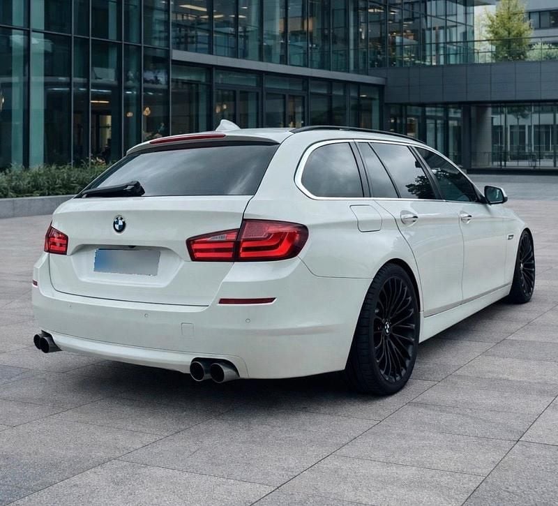 Gebraucht 2010 BMW 530 300 PS Kombi – 32312 Nordrhein-Westfalen ...