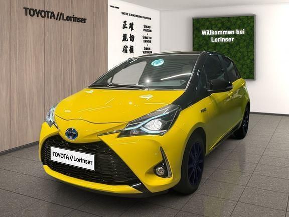 Gebraucht 2017 Toyota Yaris Hybrid Basis 100 PS Limousine – 71522 Baden ...