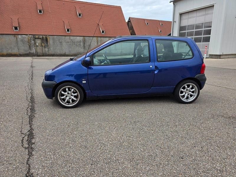 VERKAUFT Gebraucht 2001 Renault Twingo Initiale 75 PS Kleinwagen ...