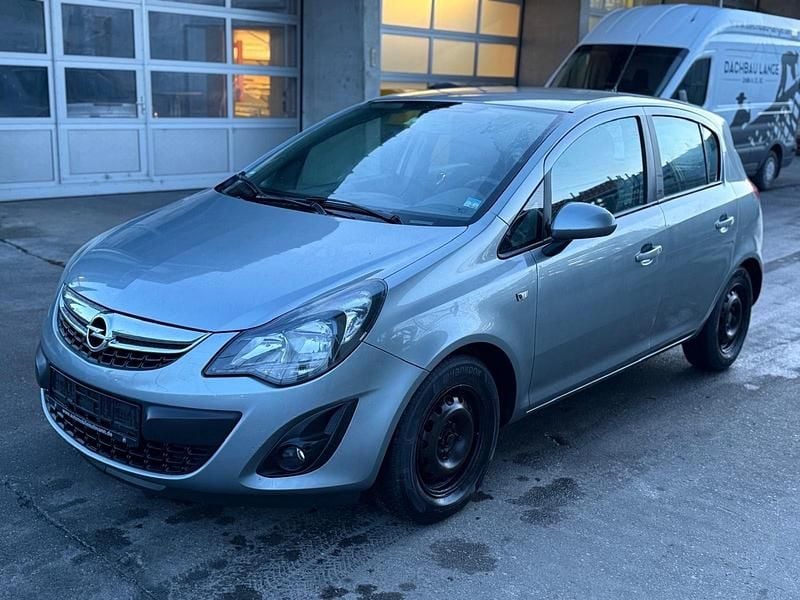 Spannende Opel Corsa 14 Bild