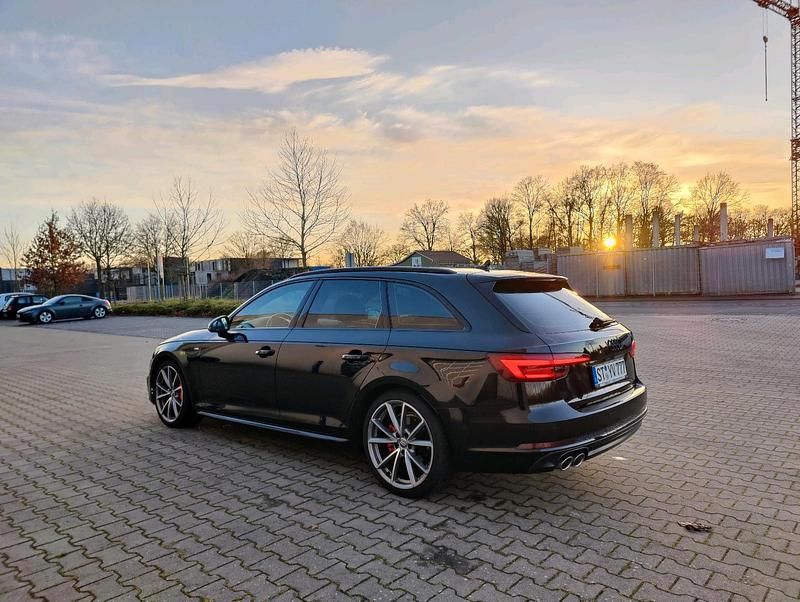 Gebraucht 2018 Audi A4 S-Line 218 PS Kombi – 48432 Nordrhein-Westfalen ...