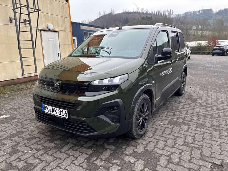 Gebraucht 2025 Peugeot Rifter Allure 131 PS Van / Kleinbus – Nordrhein ...