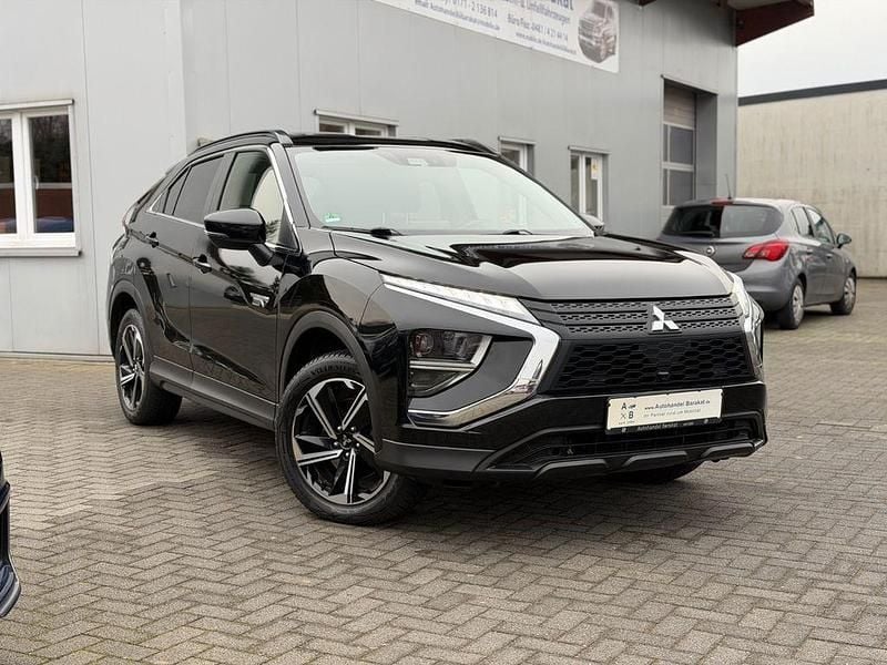 Gebraucht 2022 Mitsubishi Eclipse Cross 188 PS SUV – Schleswig-Holstein ...