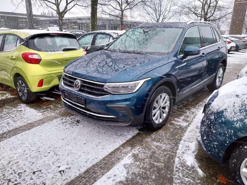 Gebraucht 2020 VW Tiguan Life 150 PS SUV – 22926 Ahrensburg (Händler ...
