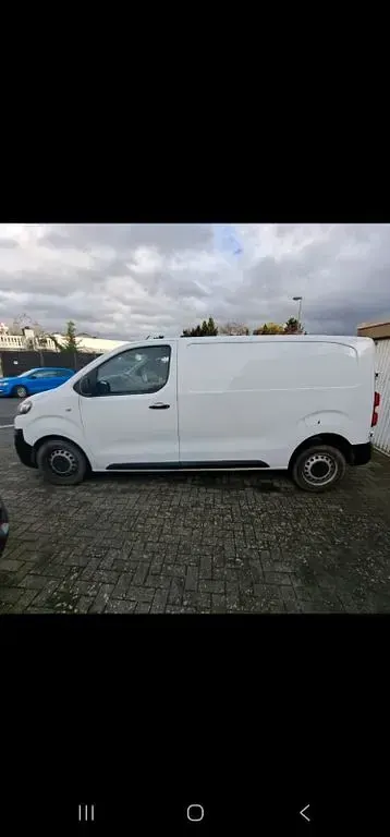 Gebraucht Citroën Jumpy 122 PS (2019) in Hessen - 13.100 € | AutoUncle