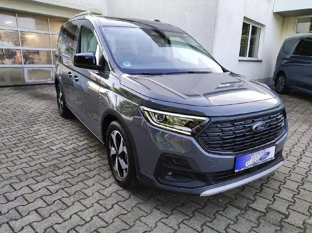 Gebraucht Ford Tourneo Connect Active 122 PS (2026) in Sachsen-Anhalt ...