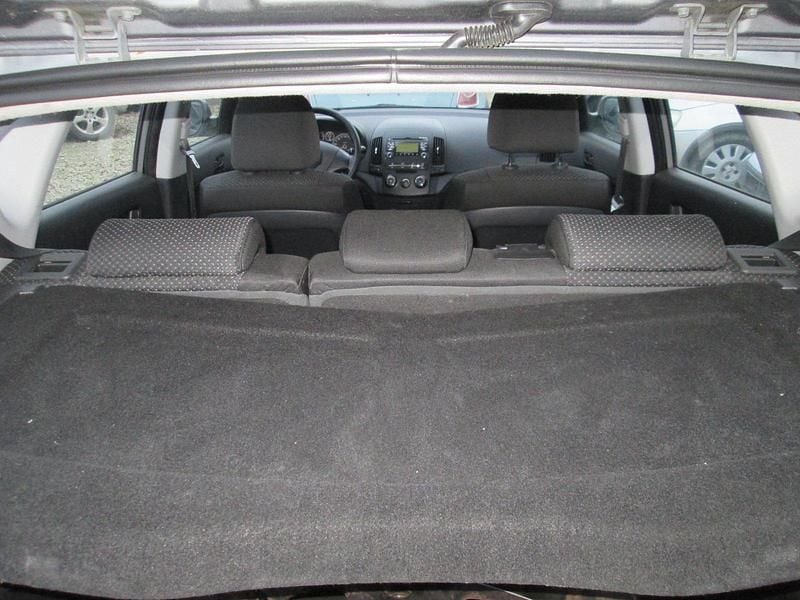 Gebraucht 2011 Hyundai i30 108 PS Limousine – 66706 Saarland - Perl ...