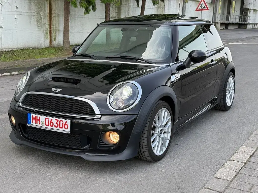 Gebraucht Mini John Cooper Works 184 PS (2014) - 11.888 € | AutoUncle