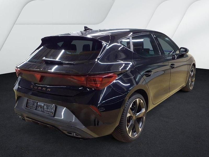 Gebraucht 2025 Cupra Leon 150 PS Limousine – Bayern (Händler) – 29.980 ...