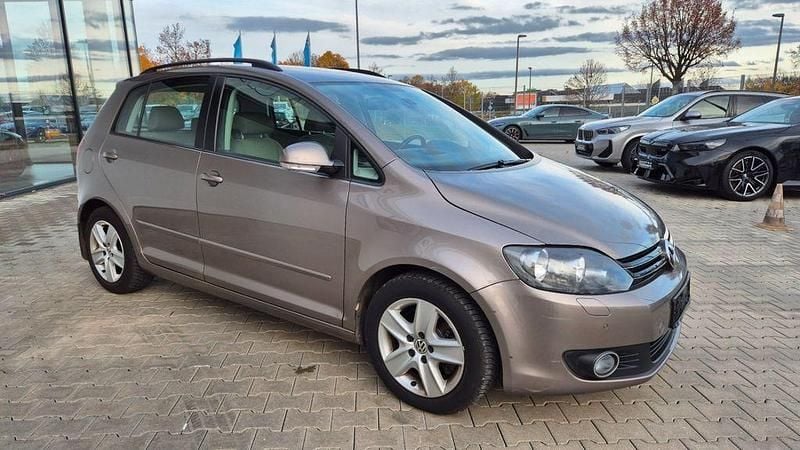 Gebraucht 2010 VW Golf VI Comfortline 160 PS Limousine – Thüringen ...