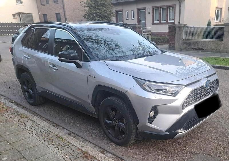 Gebraucht 2021 Toyota RAV4 Hybrid Edition 222 PS SUV – 52074 Aachen ...