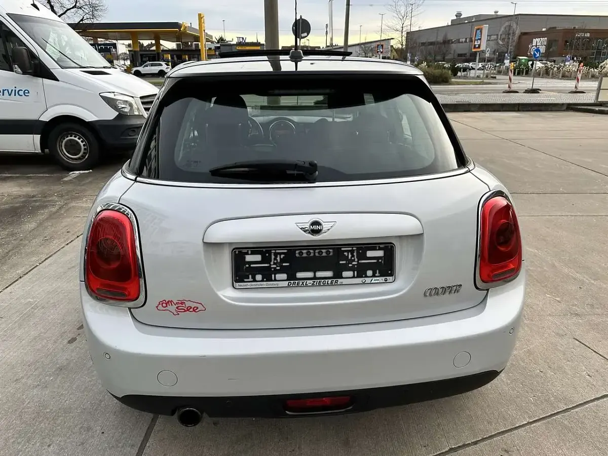 Gebraucht Mini Cooper 136 PS (2014) in Nürnberg - 6.950 € | AutoUncle