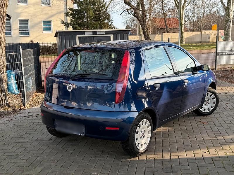 Gebraucht 2009 Fiat Punto 59 PS Kleinwagen – 39122 Sachsen-Anhalt ...