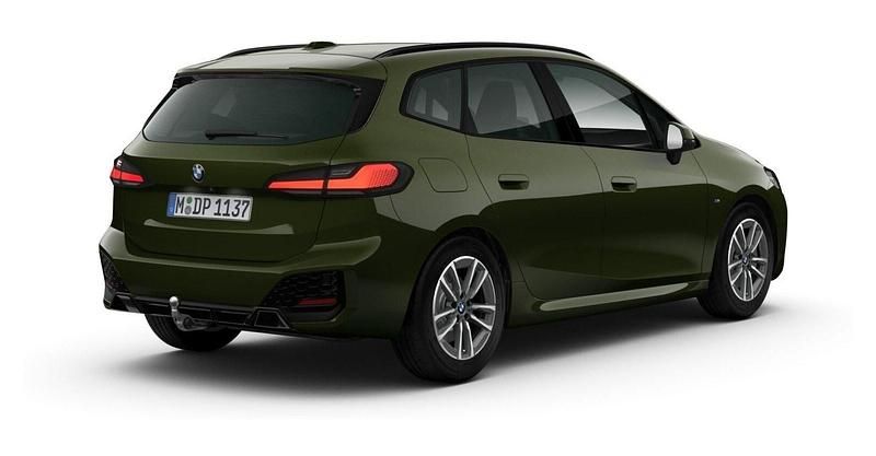 Gebraucht 2025 BMW 223 Active Tourer Luxury Line 218 PS Van / Kleinbus ...