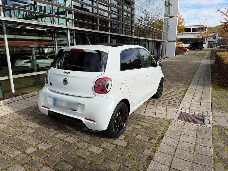 Gebraucht 2021 Smart ForFour Electric Drive Brabus 82 PS Kleinwagen ...