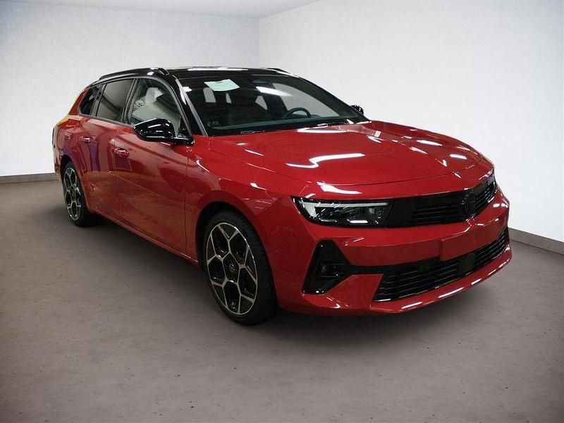 Gebraucht 2024 Opel Astra Ultimate 131 PS Kombi – Bayern (Händler) – 21 ...