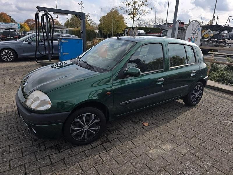Gebraucht 2001 Renault Clio II Basis 58 PS Limousine – Nordrhein ...
