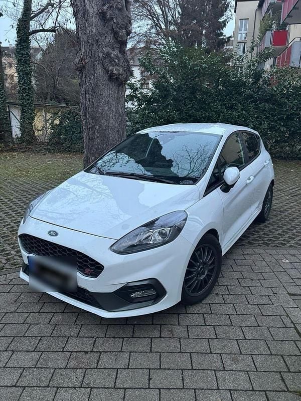 Gebraucht 2020 Ford Fiesta ST 200 PS Kleinwagen – 65843 Hessen ...
