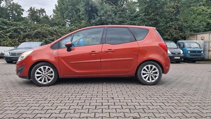 Gebraucht 2012 Opel Meriva 130 PS Van / Kleinbus – 47179 Duisburg ...