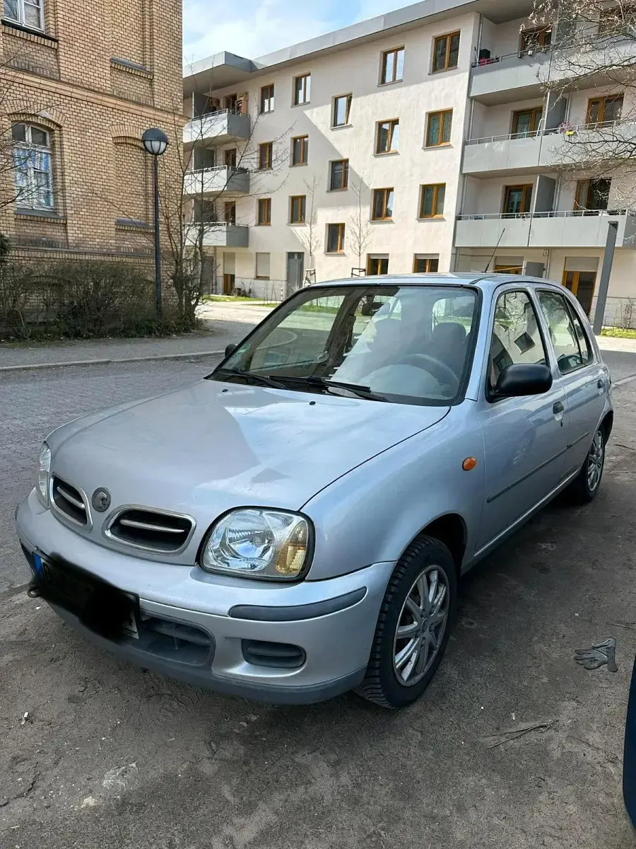 Gebraucht Nissan Micra (2001) in Berlin - Spandau - 1.000 € | AutoUncle