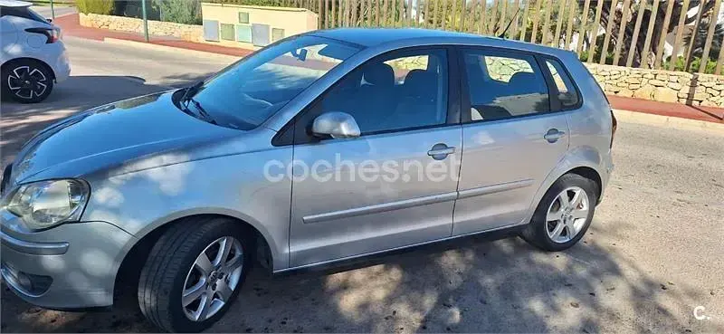 Usado VW Polo Advance 80 CV (2007) en Valencia - 4300 € | AutoUncle