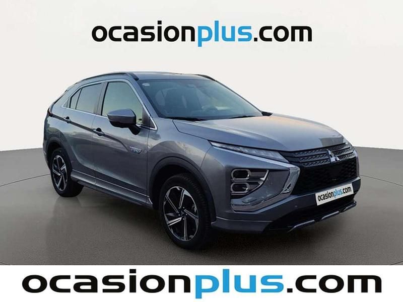 Usado 2023 Mitsubishi Eclipse Cross 188 CV SUV – Madrid (Profesional ...