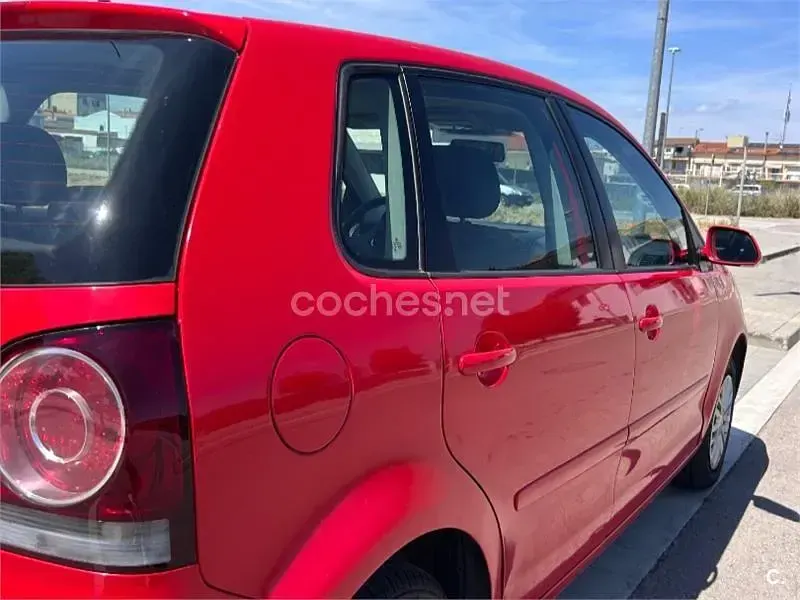 Usado VW Polo 80 CV (2009) en Barcelona - 4500 € | AutoUncle