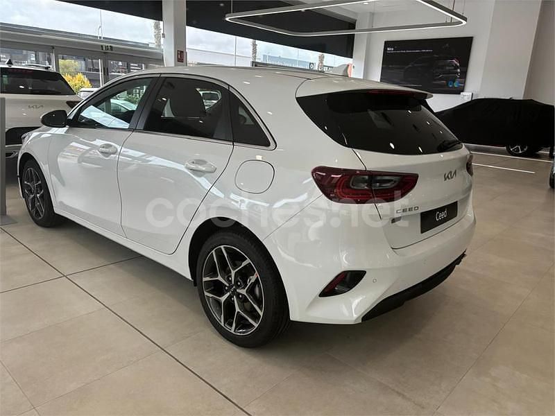 Nuevo 2025 Kia Ceed 140 CV Utilitario – (Profesional) – 27.490 ...